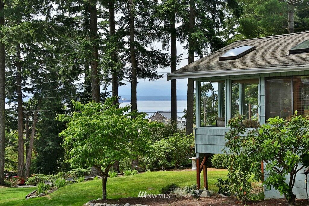 House for sale in Freeland: 5831 Mutiny Bay Road, Freeland, WA 98249