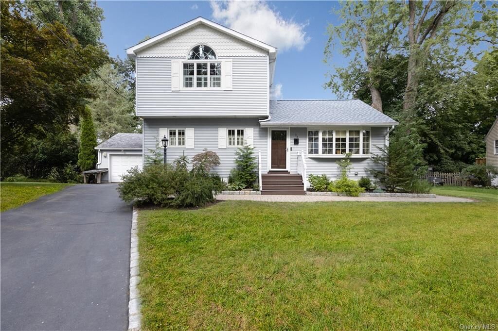 5 bed West Haverstraw home for sale: 34 Capt Shankey Drive, West ...