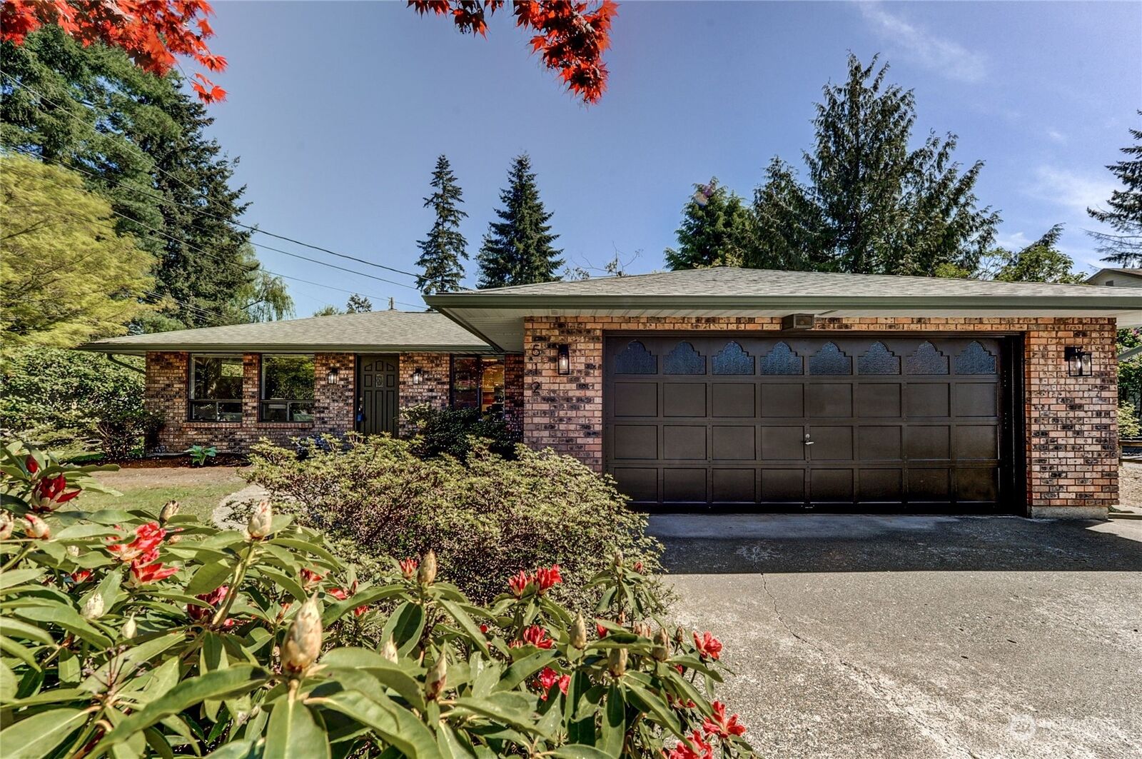 MLS#2066358: 512 Lakeview Road, Lynnwood, WA 98087