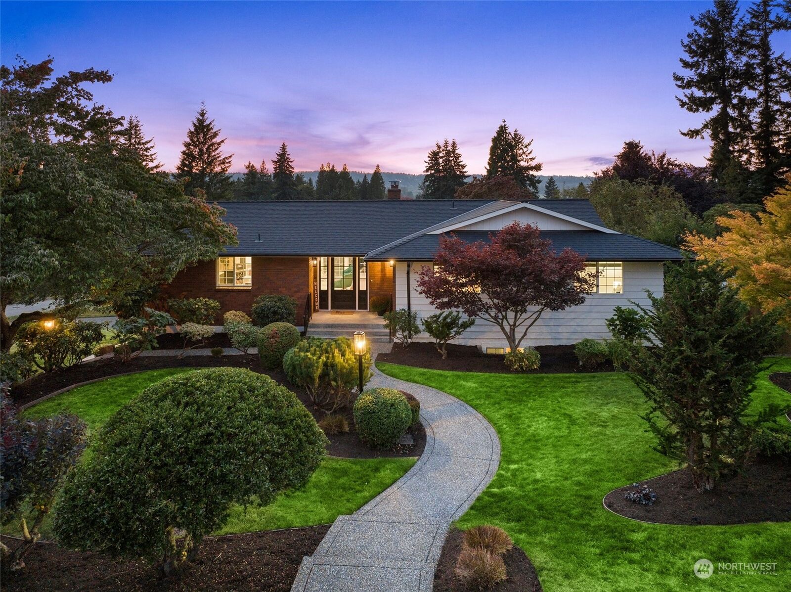 House for sale in Snohomish: 6605 63rd Street SE, Snohomish, WA 98290