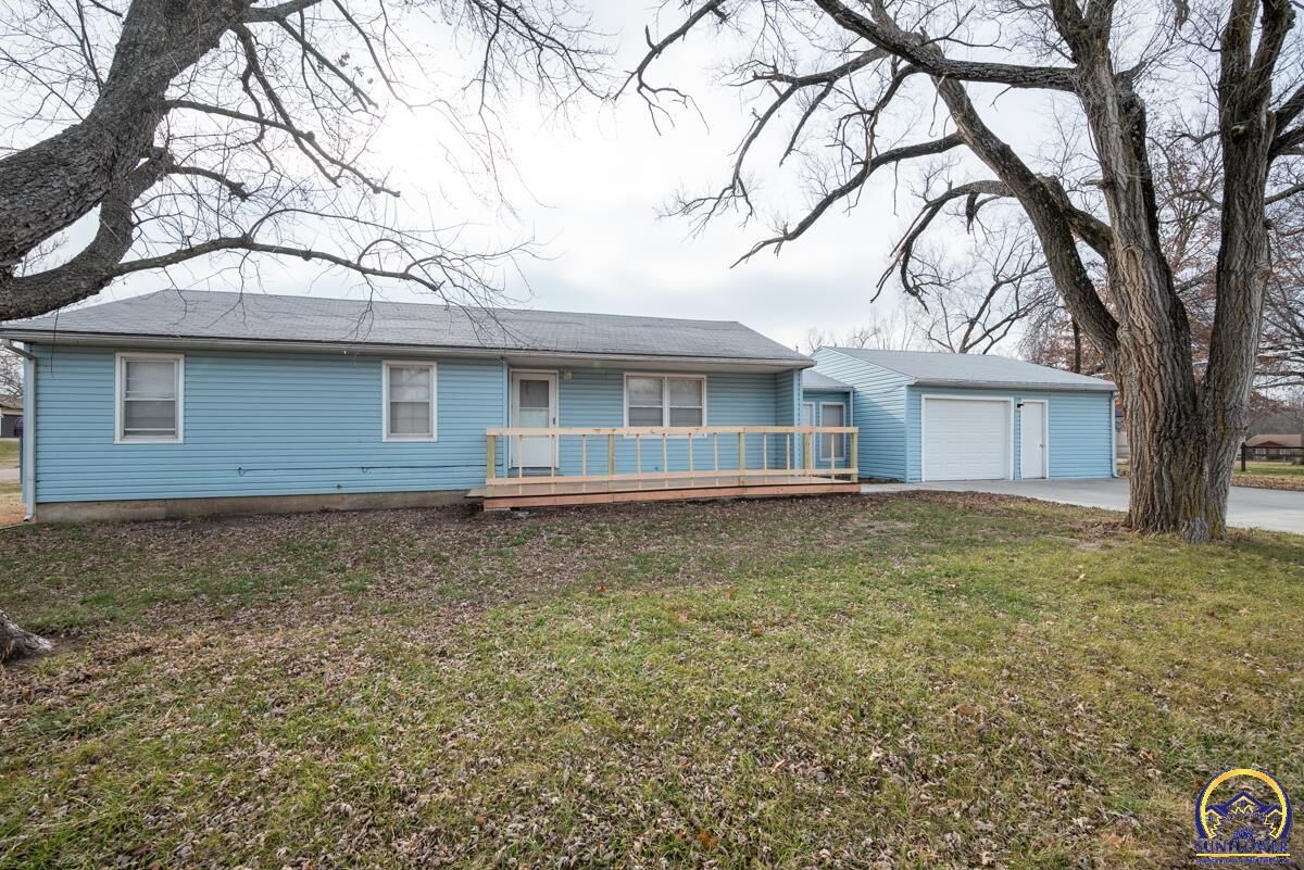 MLS#232312: 2501 SE Madison St, Topeka, KS 66605