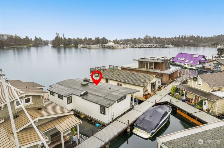 2 bed Seattle home for sale: 1213 E Shelby Street 17, Seattle, WA 98102