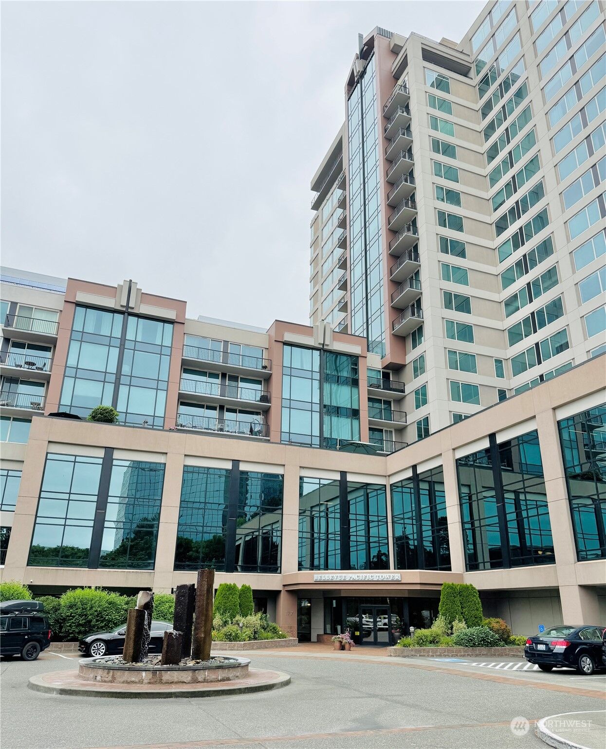 2 bed Bellevue home for lease: 177 107th Avenue NE 2104, Bellevue, WA 98004