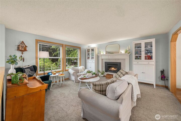 MLS#2378662: 12209 89th Avenue Ct E, Puyallup, WA 98373