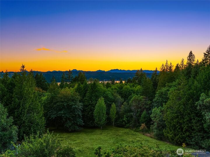 MLS#2402557: 3969 Palomino Drive NE, Bainbridge Island, WA 98110