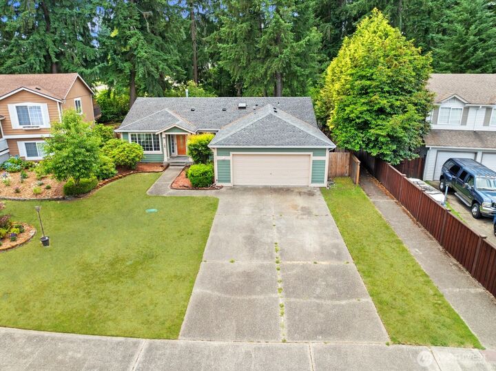 MLS#2403184: 4327 Cedar Court SE, Lacey, WA 98503