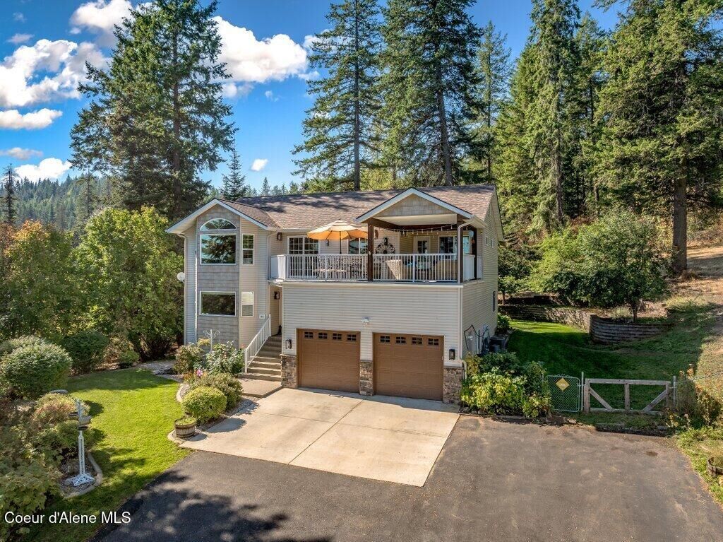 MLS#26-771: 11413 N Summit Loop, Hauser, ID 83854